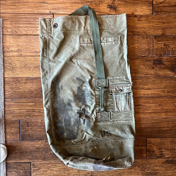 U.S. Army | Bags | Us Army Bagvintage Green Duffel Bag | Poshmark